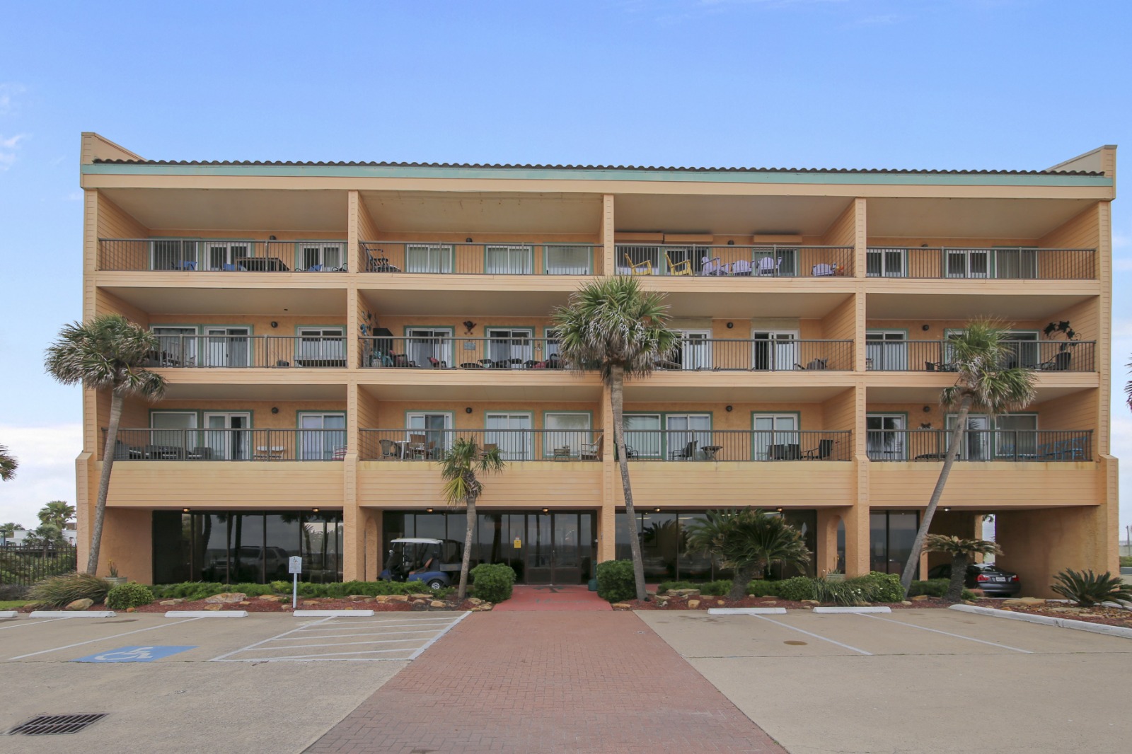 Maravilla Condos in Galveston | Maravilla Resort Rentals